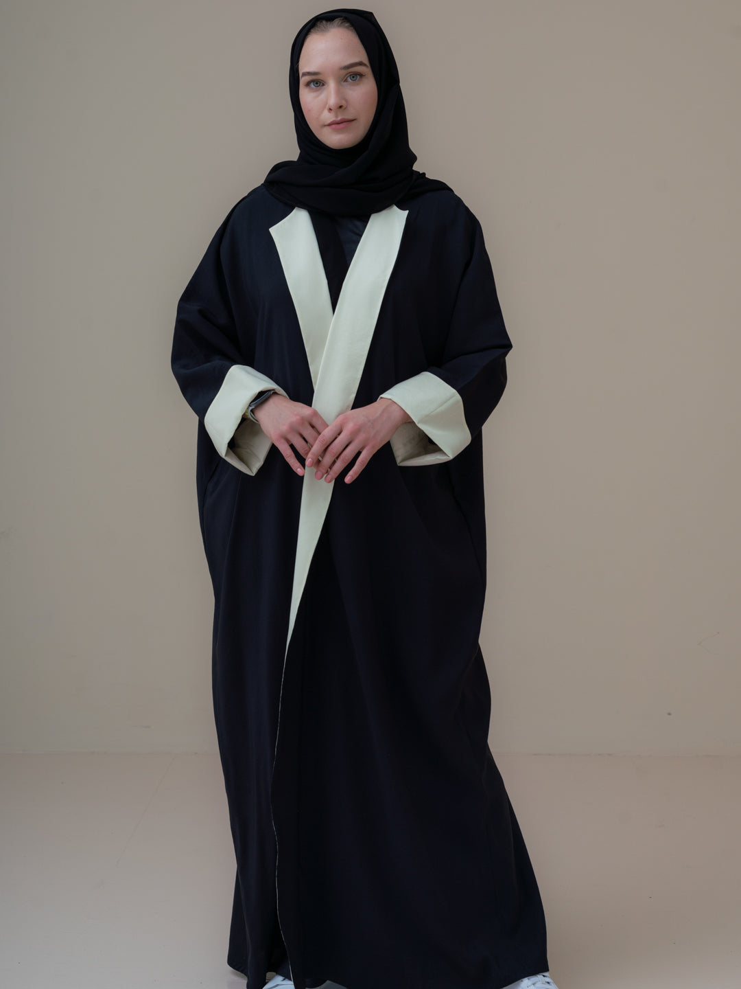 Adira Abaya | Black & Yellow
